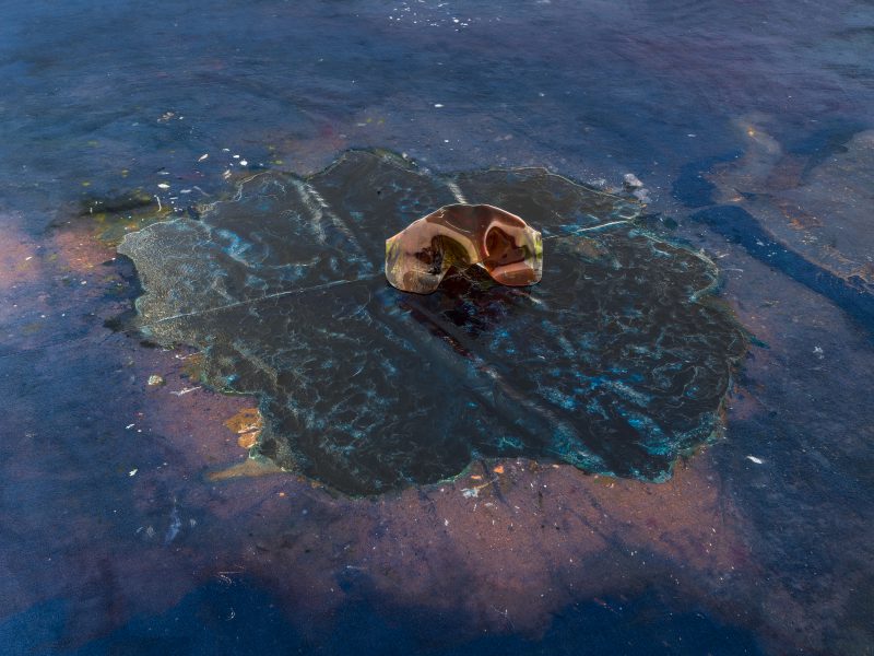 Hugo Canoilas. On the extremes of good and evil // ART - THE Stylemate