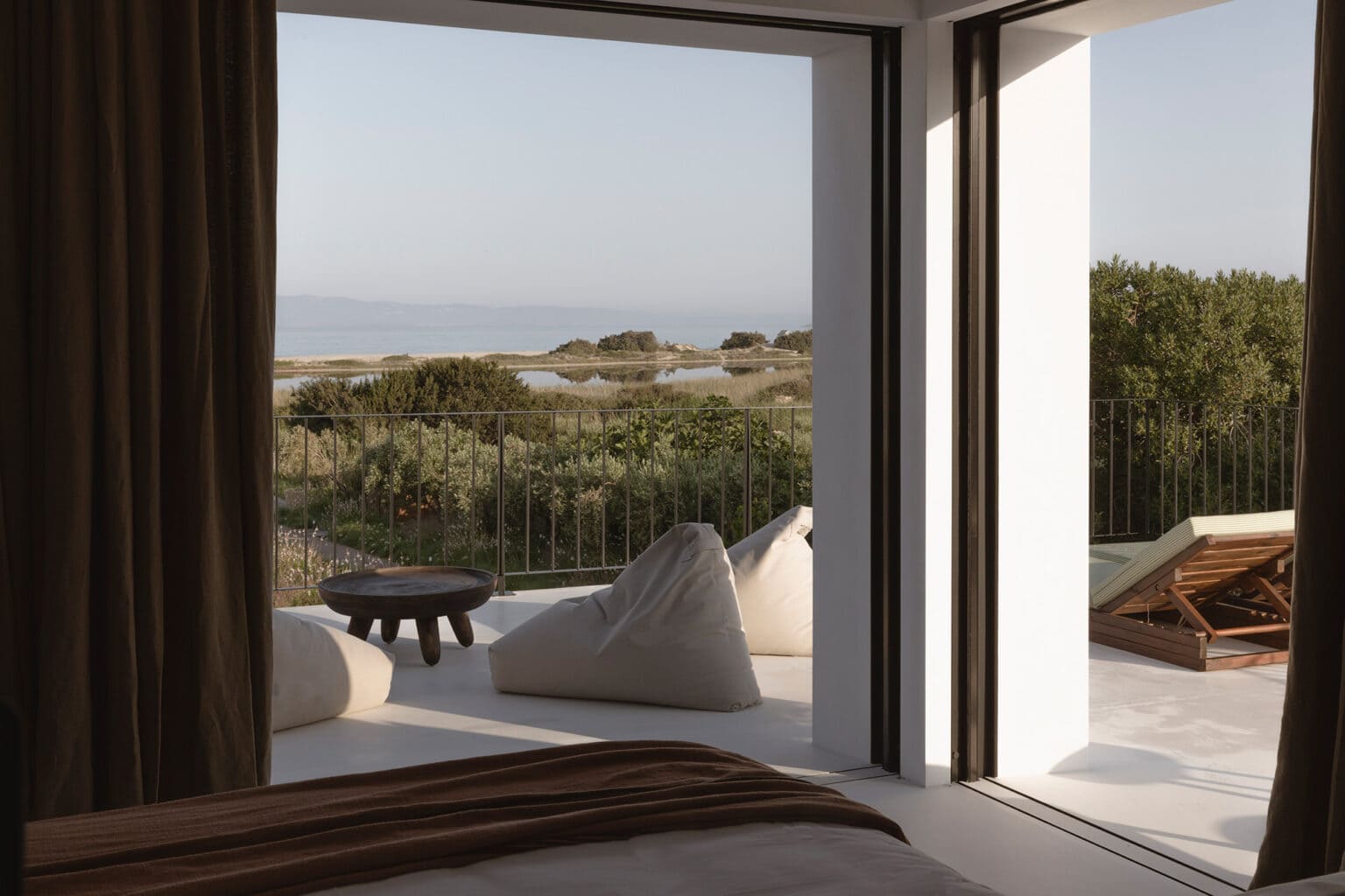 Naxos Beach House: Luxury twin beach houses - THE Stylemate