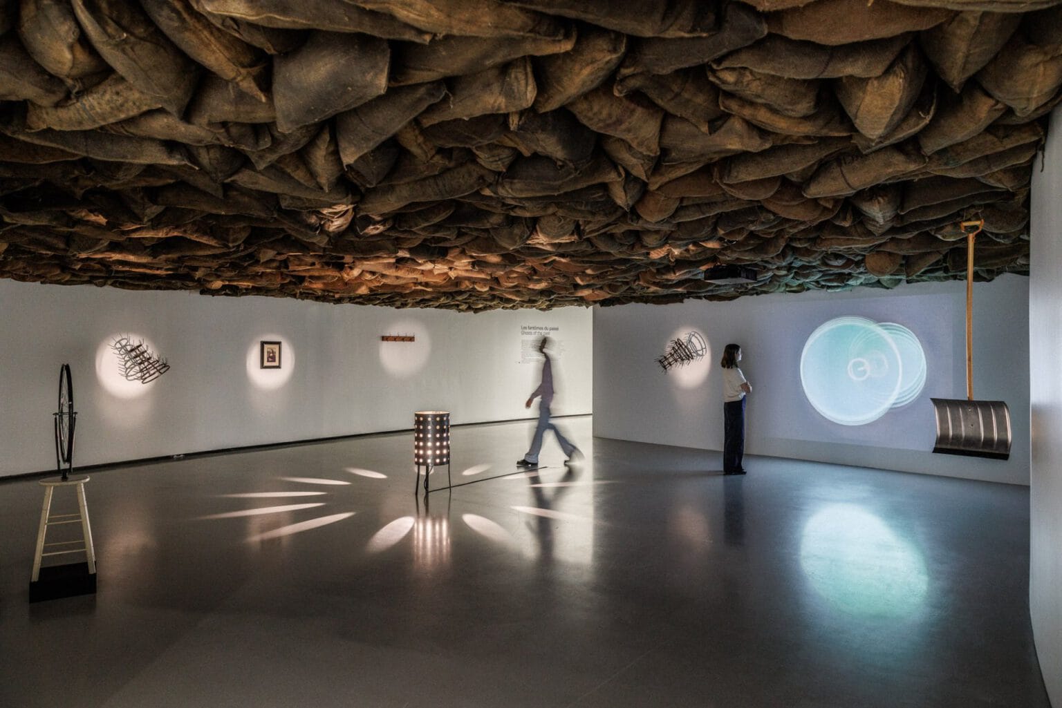 Bourse de Commerce - Pinault Collection, Paris: Le monde comme il va - THE Stylemate