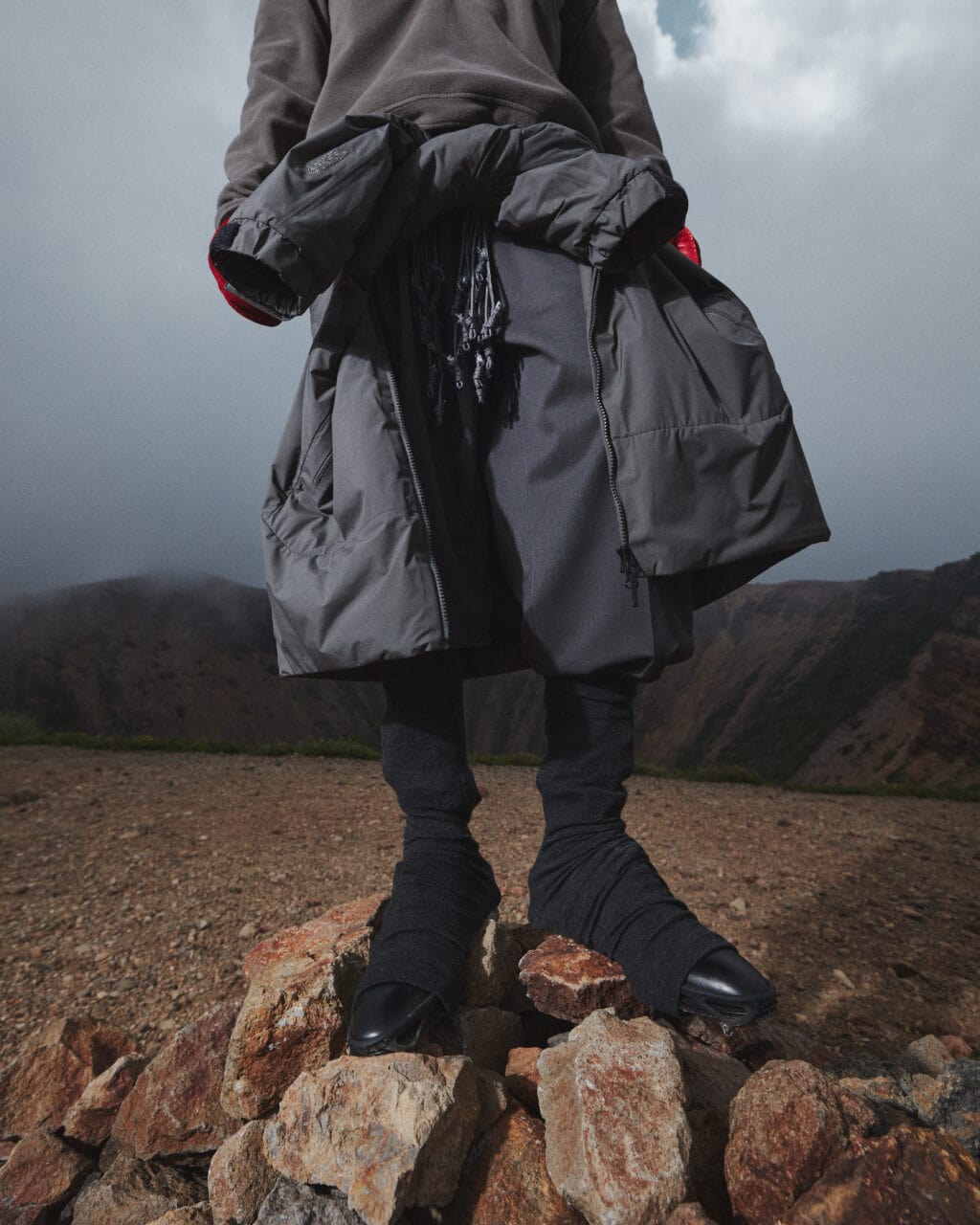 MINIMALIST ELEGANCE: GOLDWIN LAUNCHES F23 COLLECTION - THE Stylemate