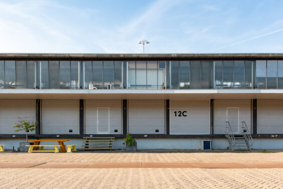 Isola showcase at Dutch Design Week 2023 - THE Stylemate