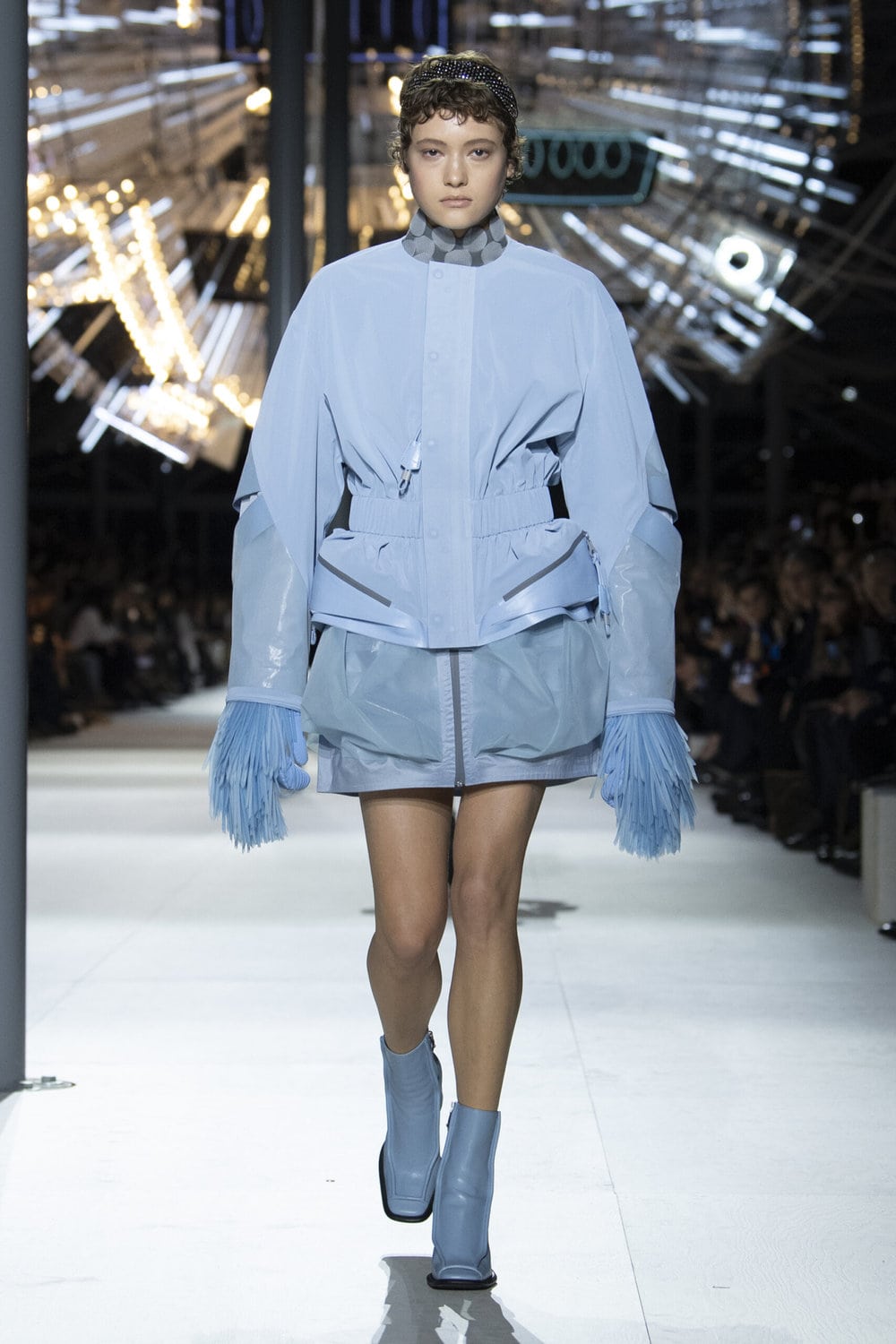 Louis Vuitton: Women’s Fall-Winter 2024 Fashion Show Collection - THE ...