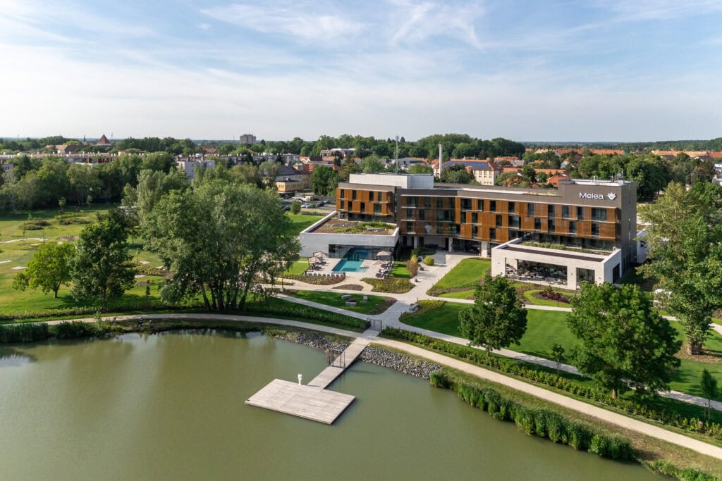 Blossoming with Melea - THE Stylemate