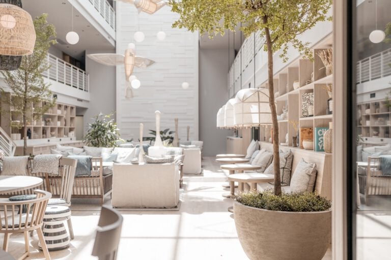 With Mezza — Maiso at Lake Neusiedl - THE Stylemate