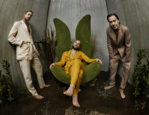 NATUZZI ITALIA: Green Rabbit - THE Stylemate