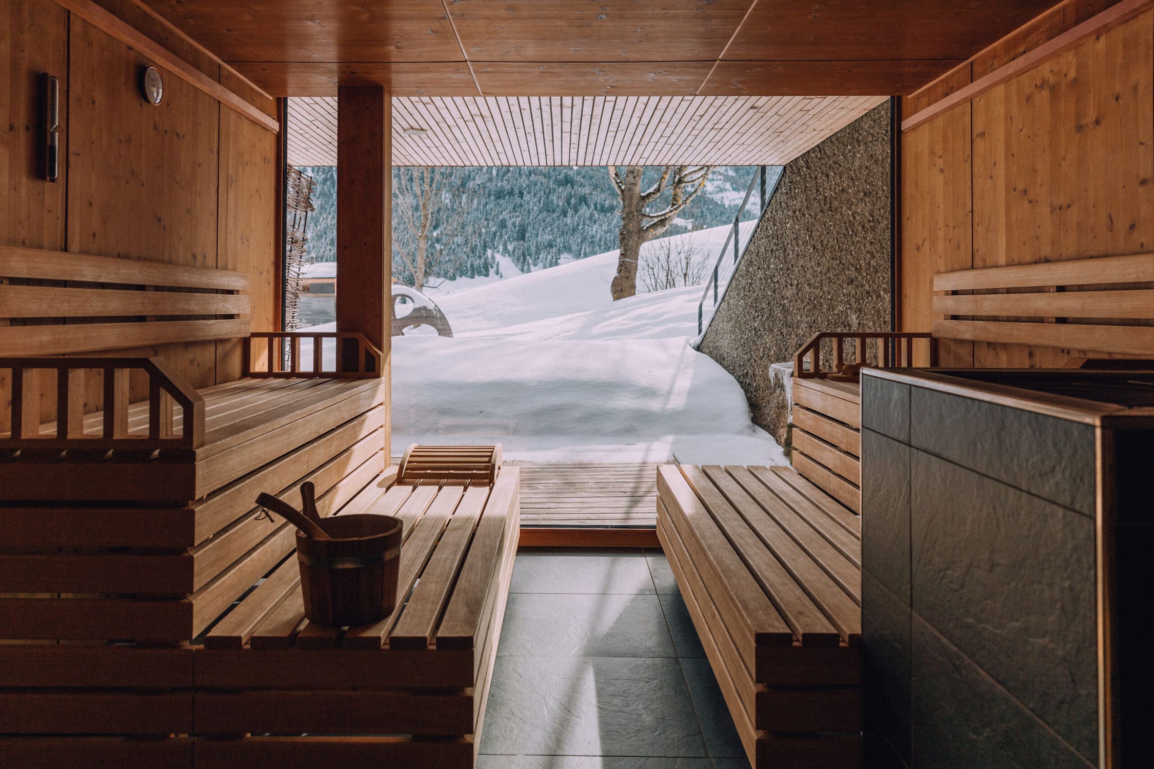 Tension and relaxation at the Naturhotel Chesa Valisa****s - THE Stylemate