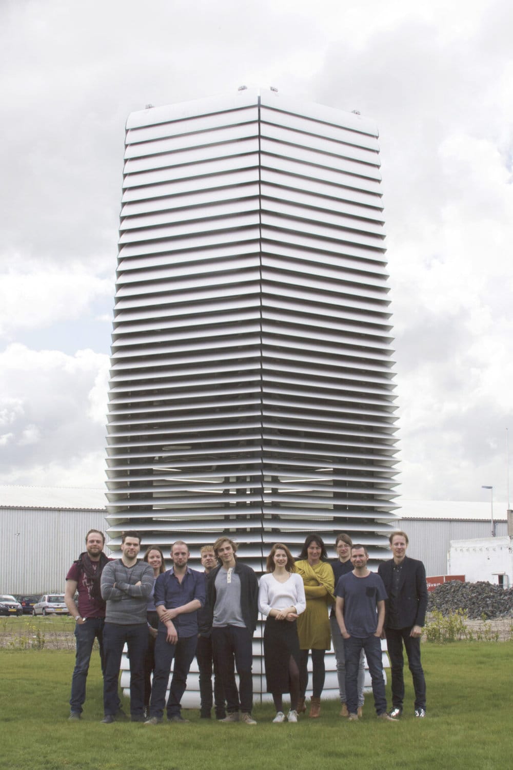 Smog Free Tower: world's first smog vacuum cleaner - THE Stylemate