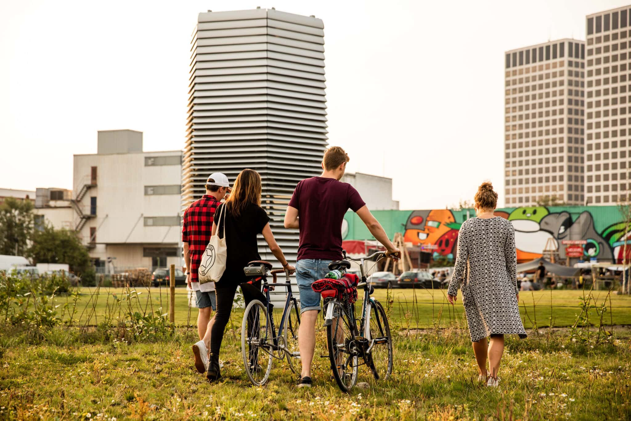 Smog Free Tower: world's first smog vacuum cleaner - THE Stylemate