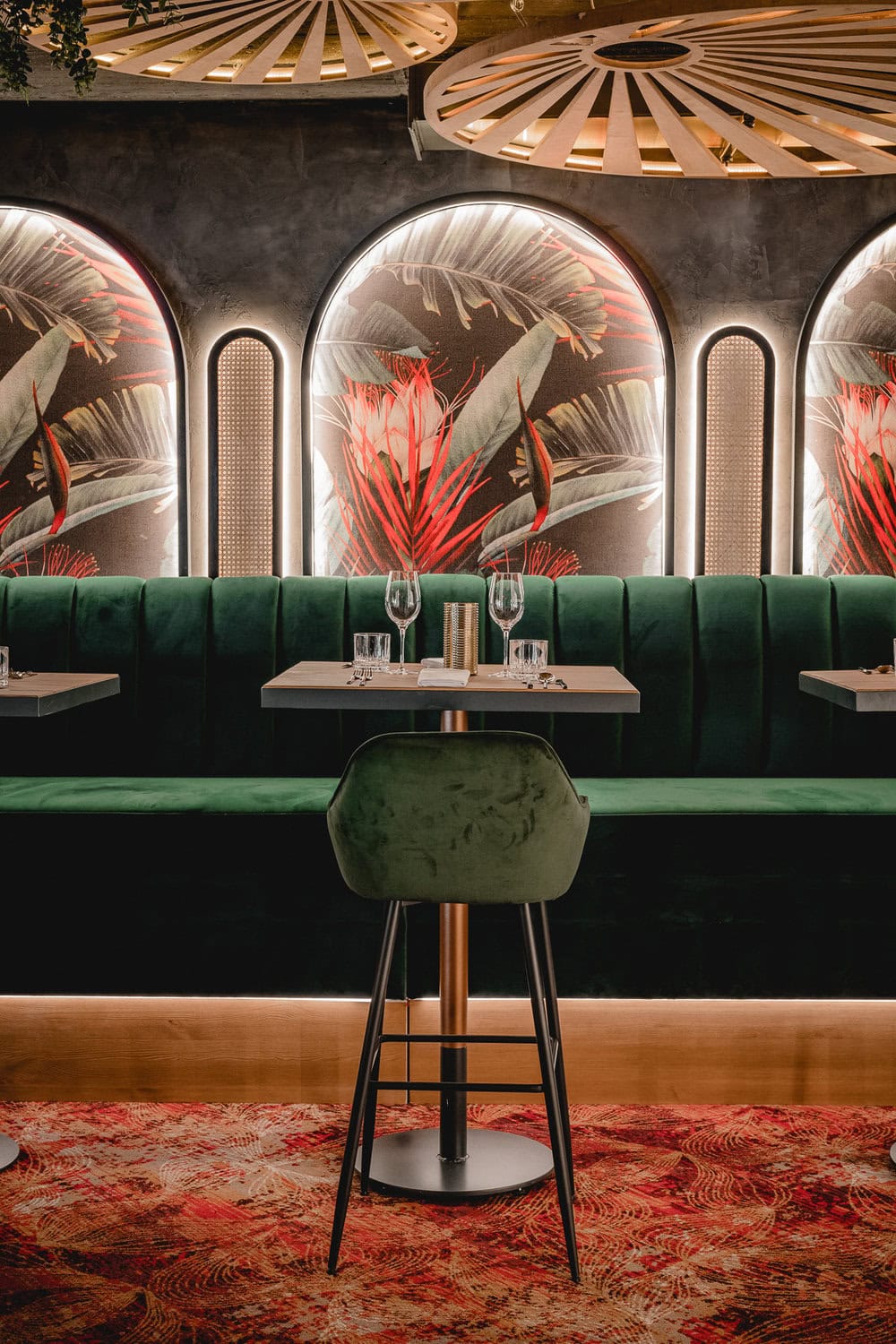 ZIIZUU - MODERN KITCHEN & BAR - START OF THE OUTDOOR SEASON - THE Stylemate