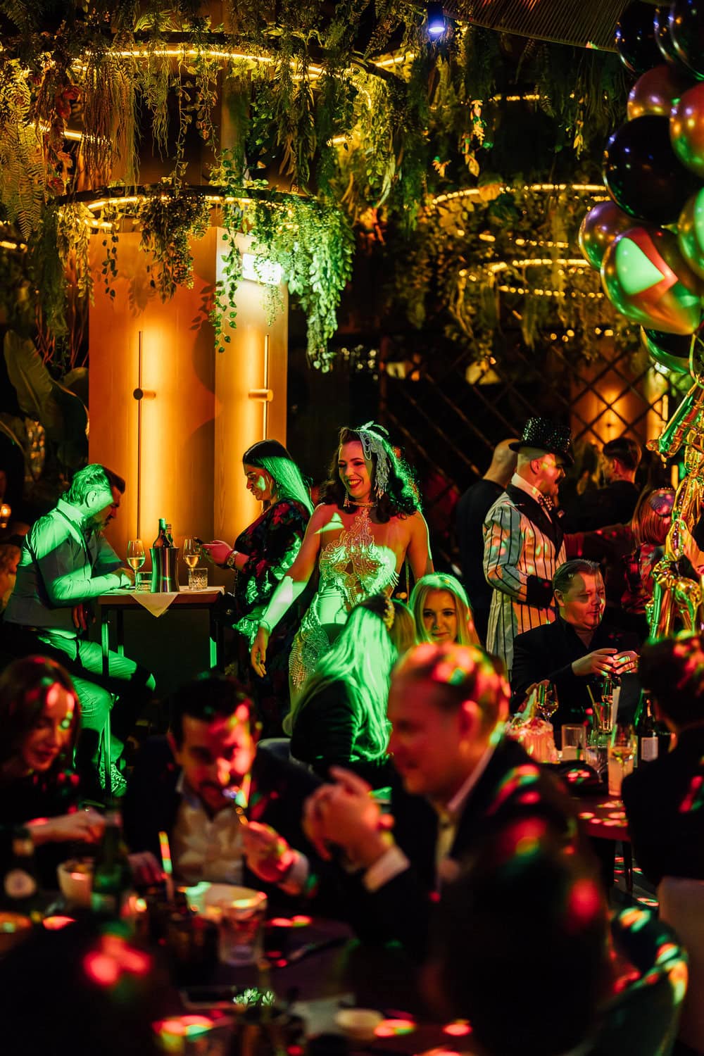 ZIIZUU - MODERN KITCHEN & BAR - START OF THE OUTDOOR SEASON - THE Stylemate