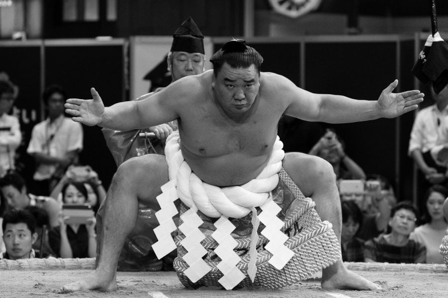 From Sumo Stables to Yuzu Baths // COVERSTORY - THE Stylemate