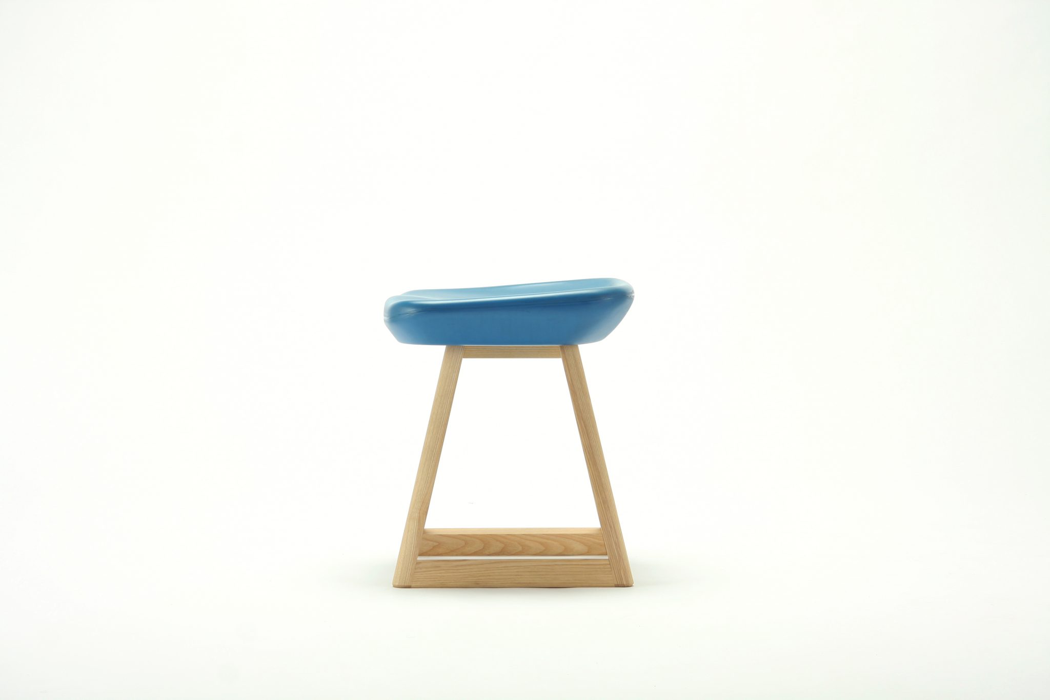 'TOKYO stool' by DRILL DESIGN - THE Stylemate