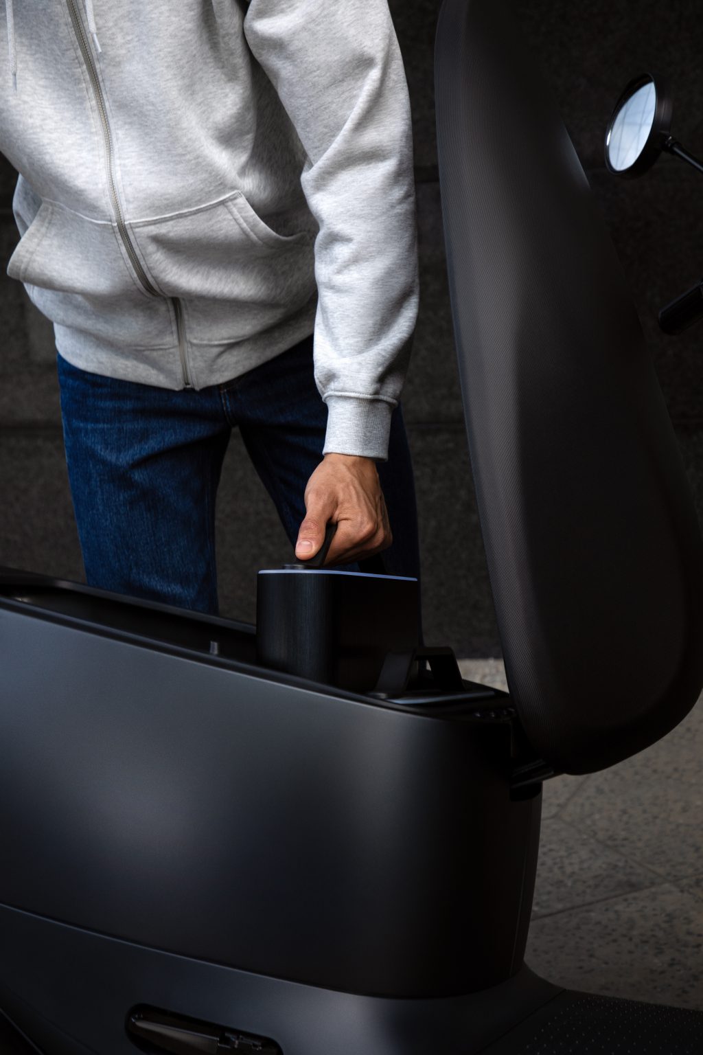 The new unu Scooter - minimalist design meets smart features